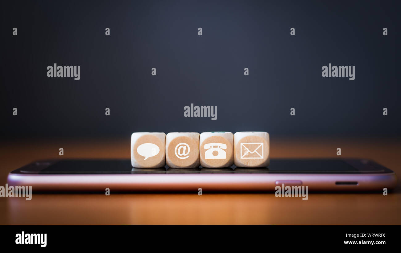 Methods of communication hi-res stock photography and images - Alamy