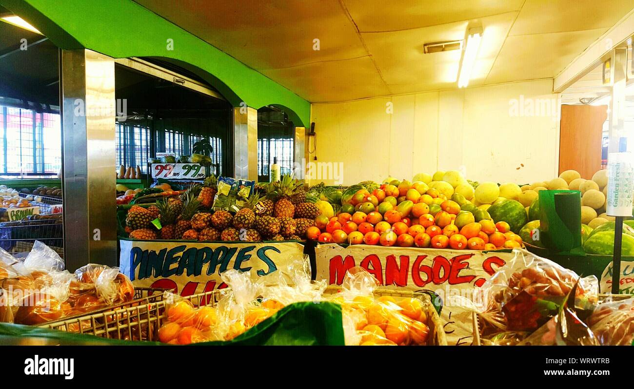 Supermarket Stall High Resolution Stock Photography and Images - Alamy