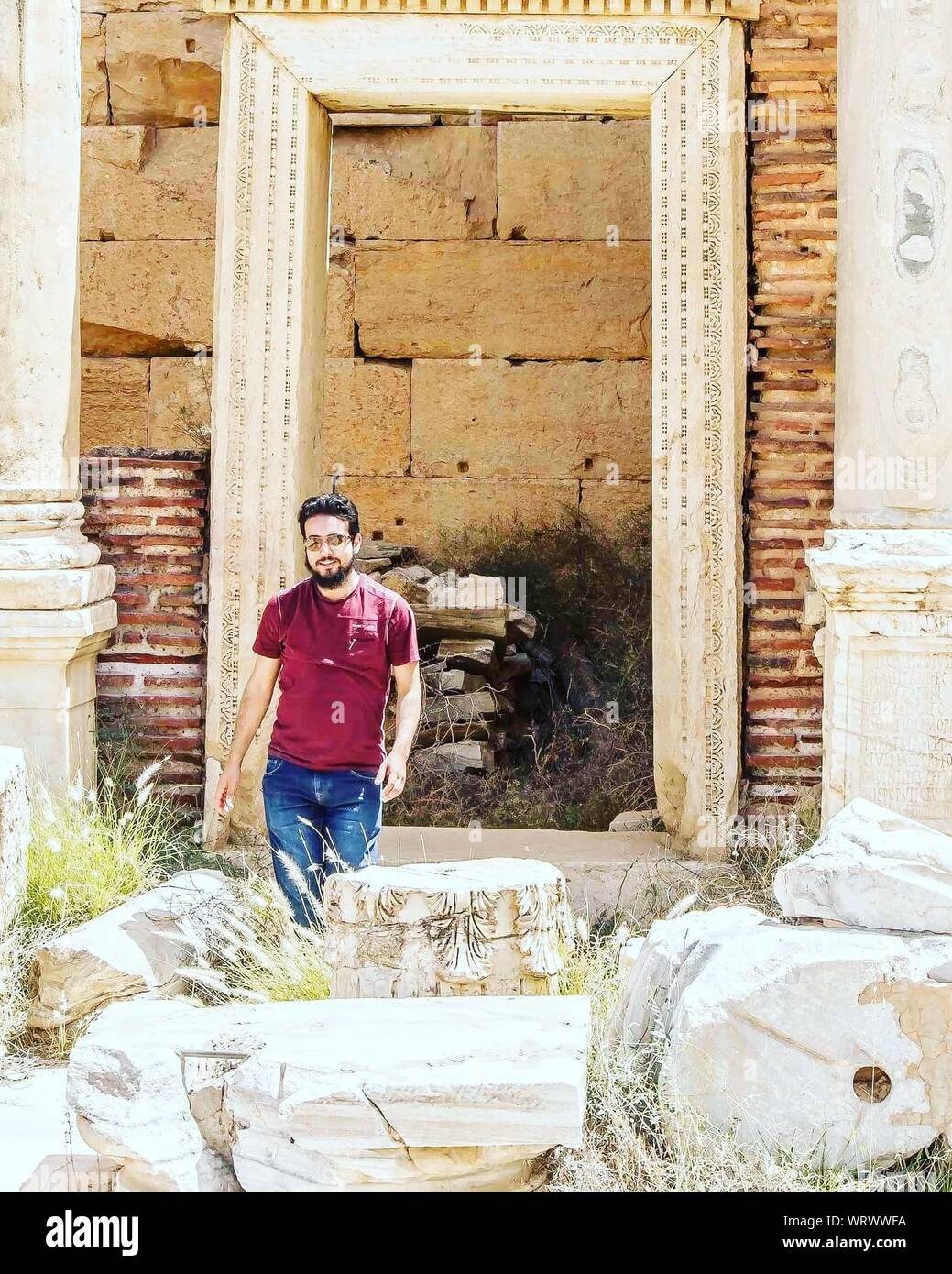 Old man portrait libya hi-res stock photography and images - Alamy