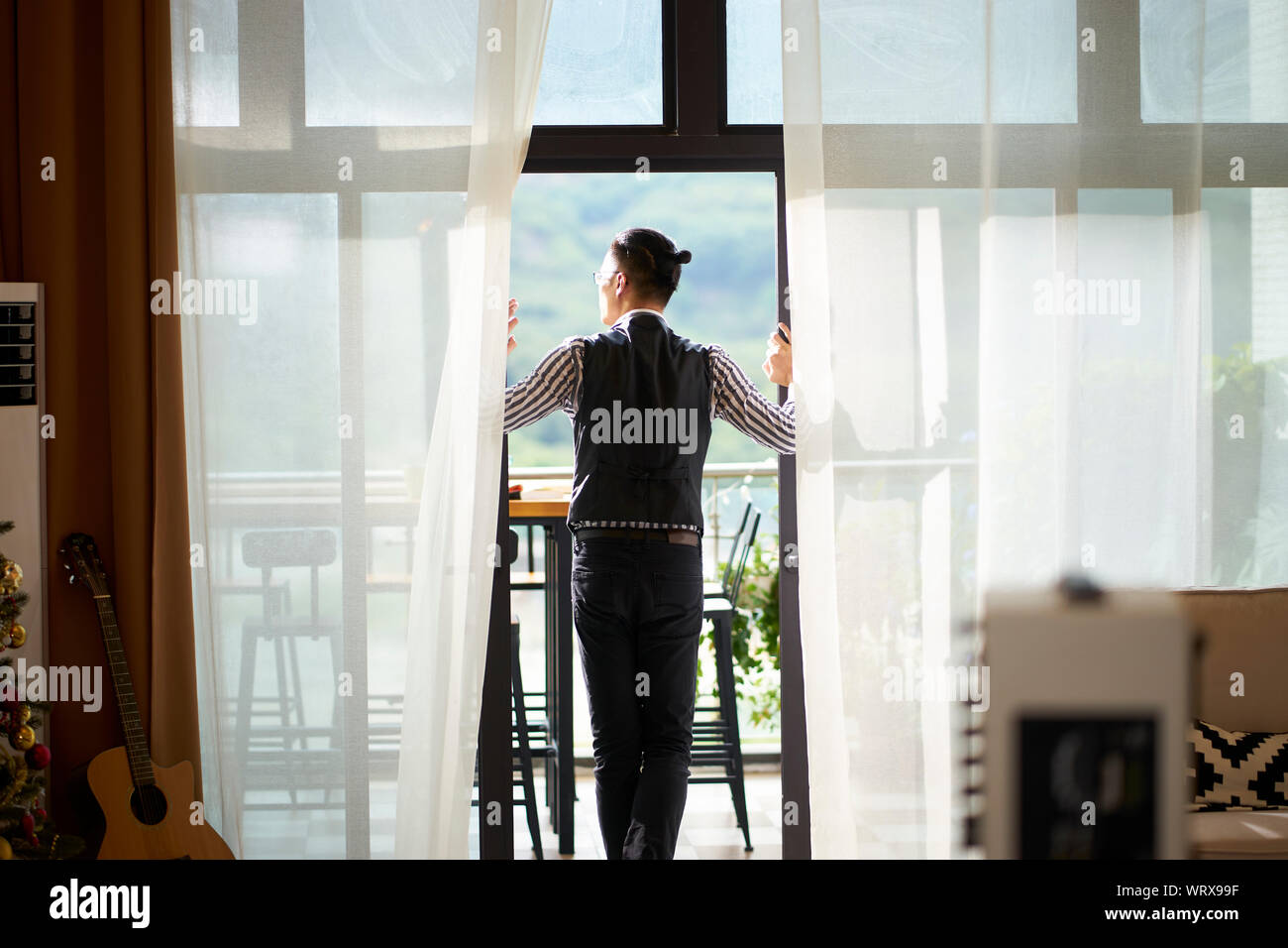 Person standing view hi-res stock photography and images - Alamy