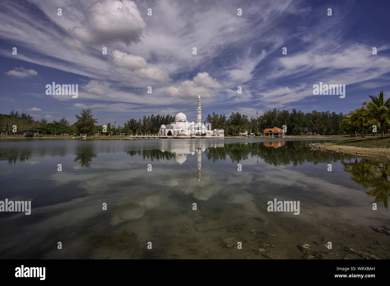 Temple of water hi-res stock photography and images - Alamy