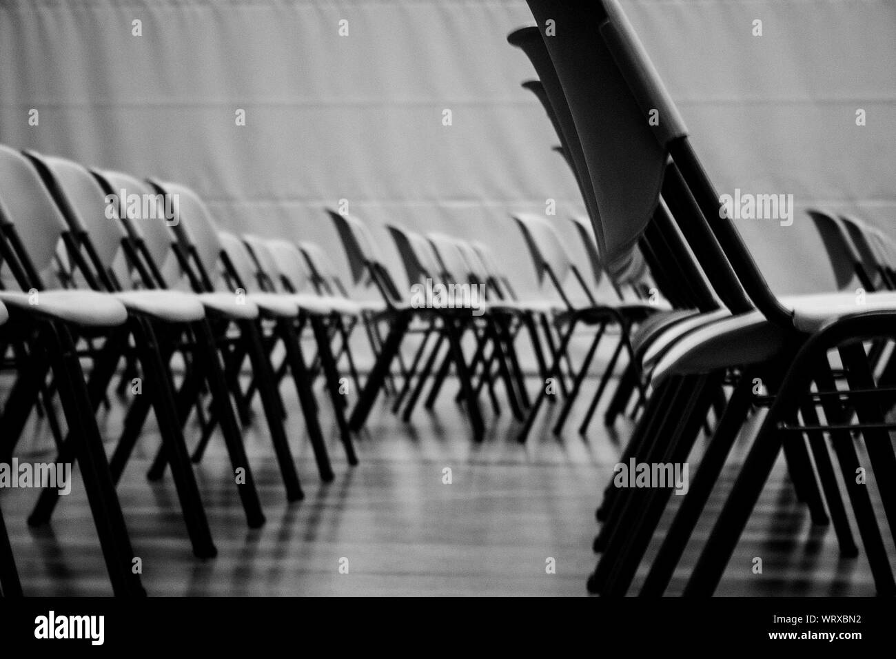 Empty hall Black and White Stock Photos & Images - Alamy