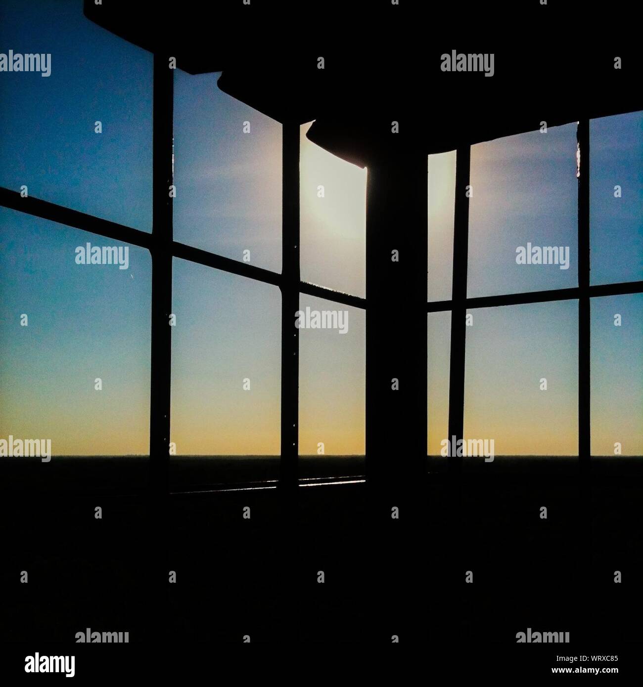 Sunset windows hi-res stock photography and images - Alamy