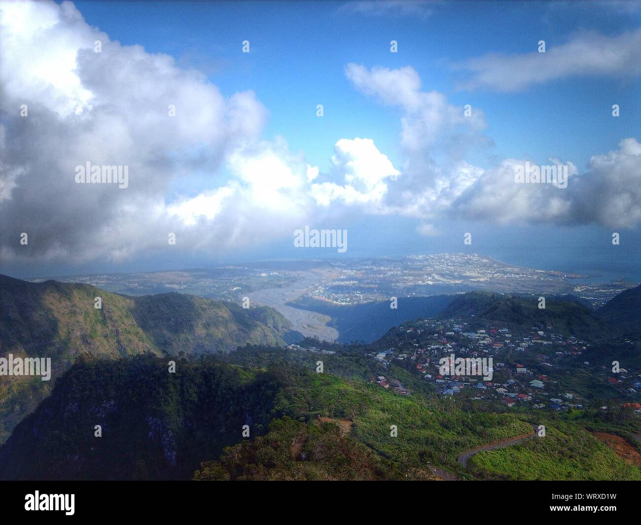 Town on a mountain hi-res stock photography and images - Alamy