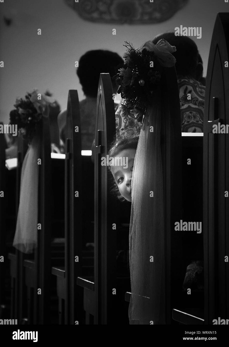 People behind church hi-res stock photography and images - Alamy