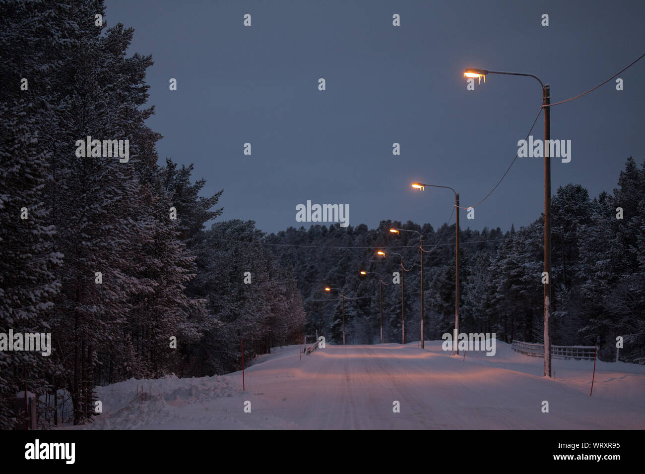 Covering of snow on ground hi-res stock photography and images - Alamy