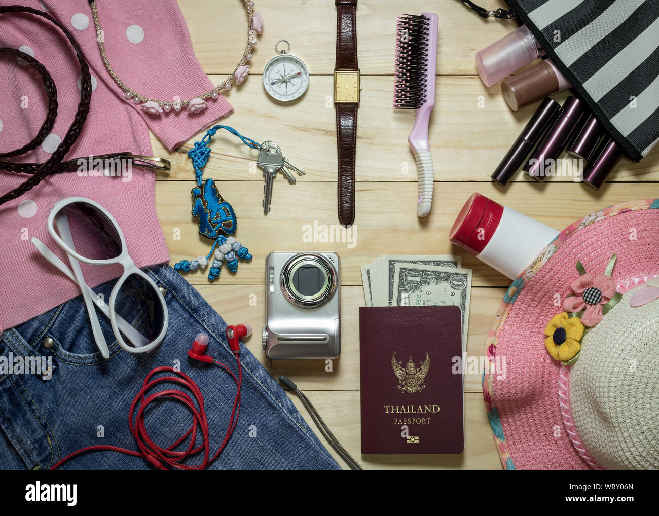 Body map fashion hi-res stock photography and images - Alamy