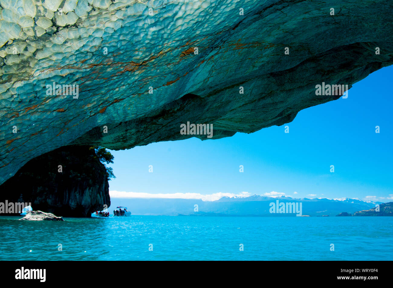 Turquoise lake chile hi-res stock photography and images - Alamy