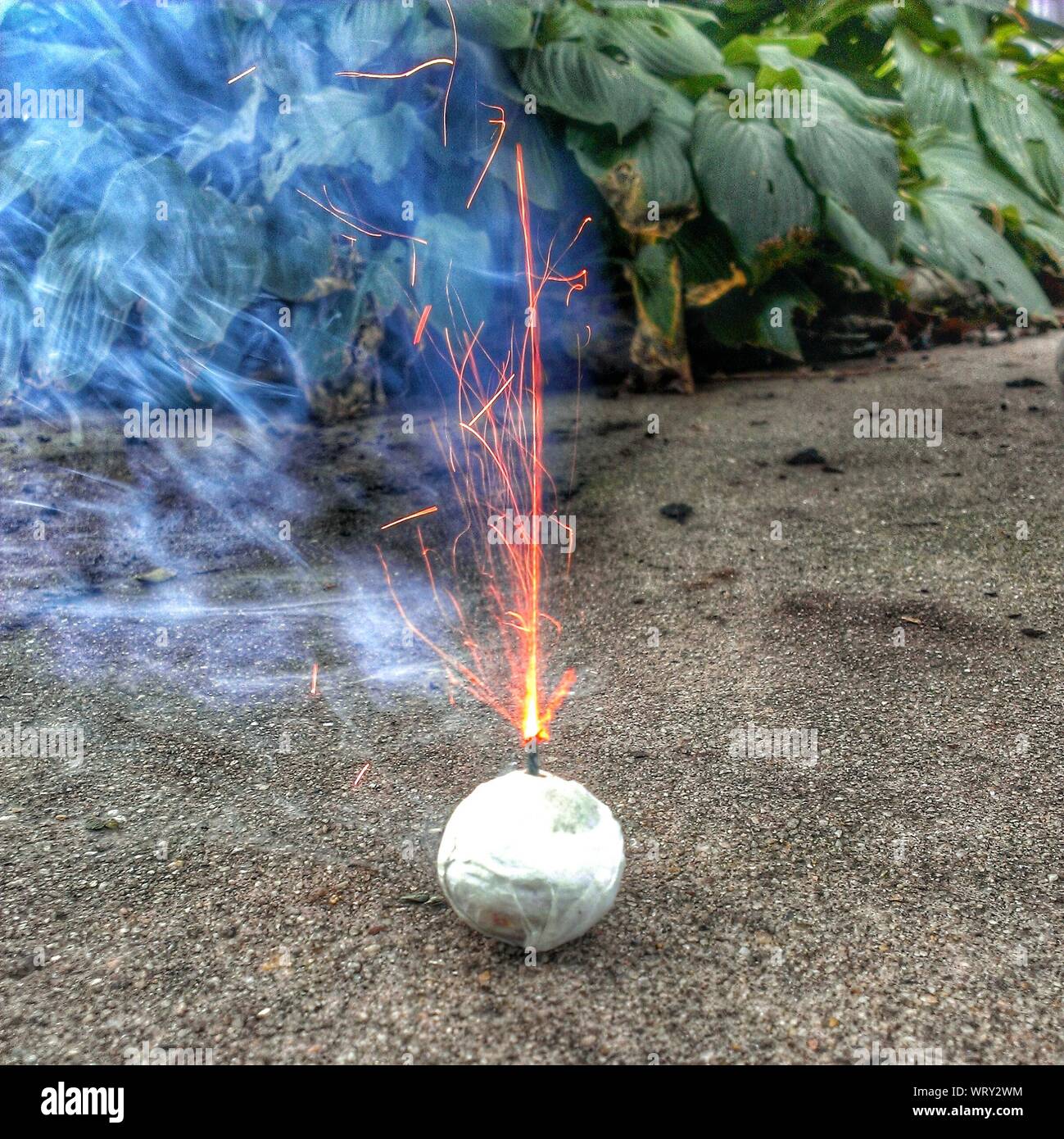 Ball on fire hi-res stock photography and images - Alamy