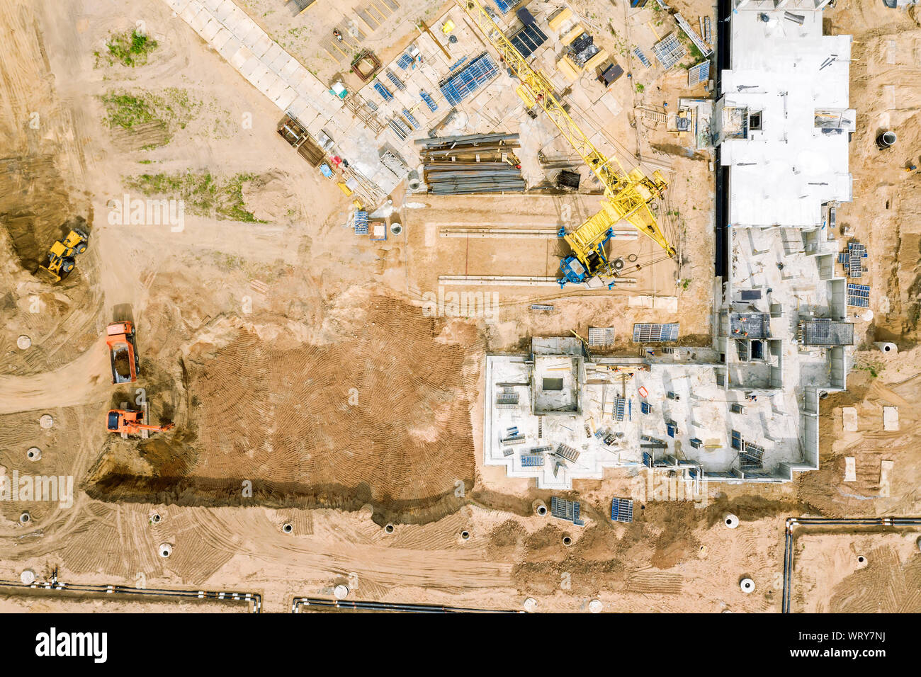 Top down construction hi-res stock photography and images - Alamy