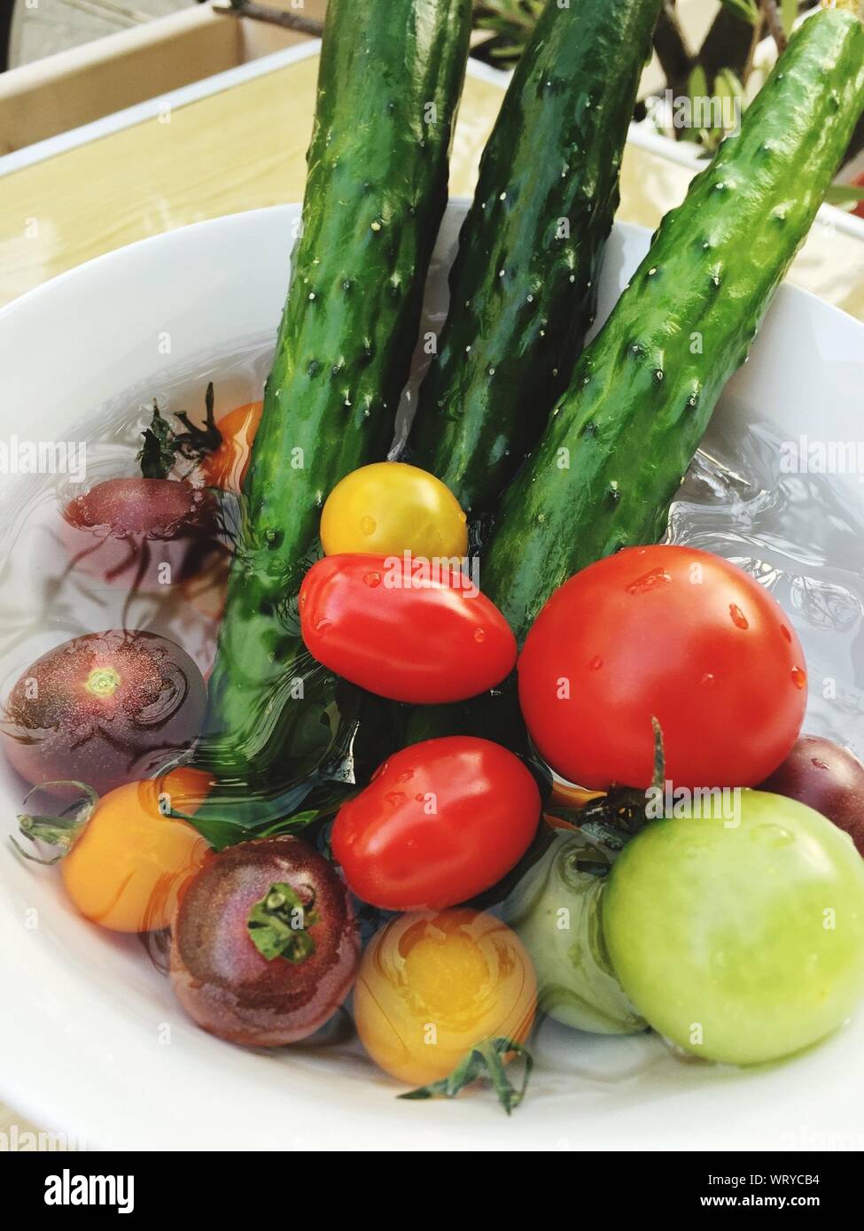Vegetables in water hi-res stock photography and images - Alamy