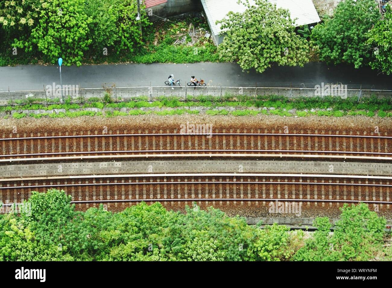 Aerial view of parallel railroad tracks hi-res stock photography and ...