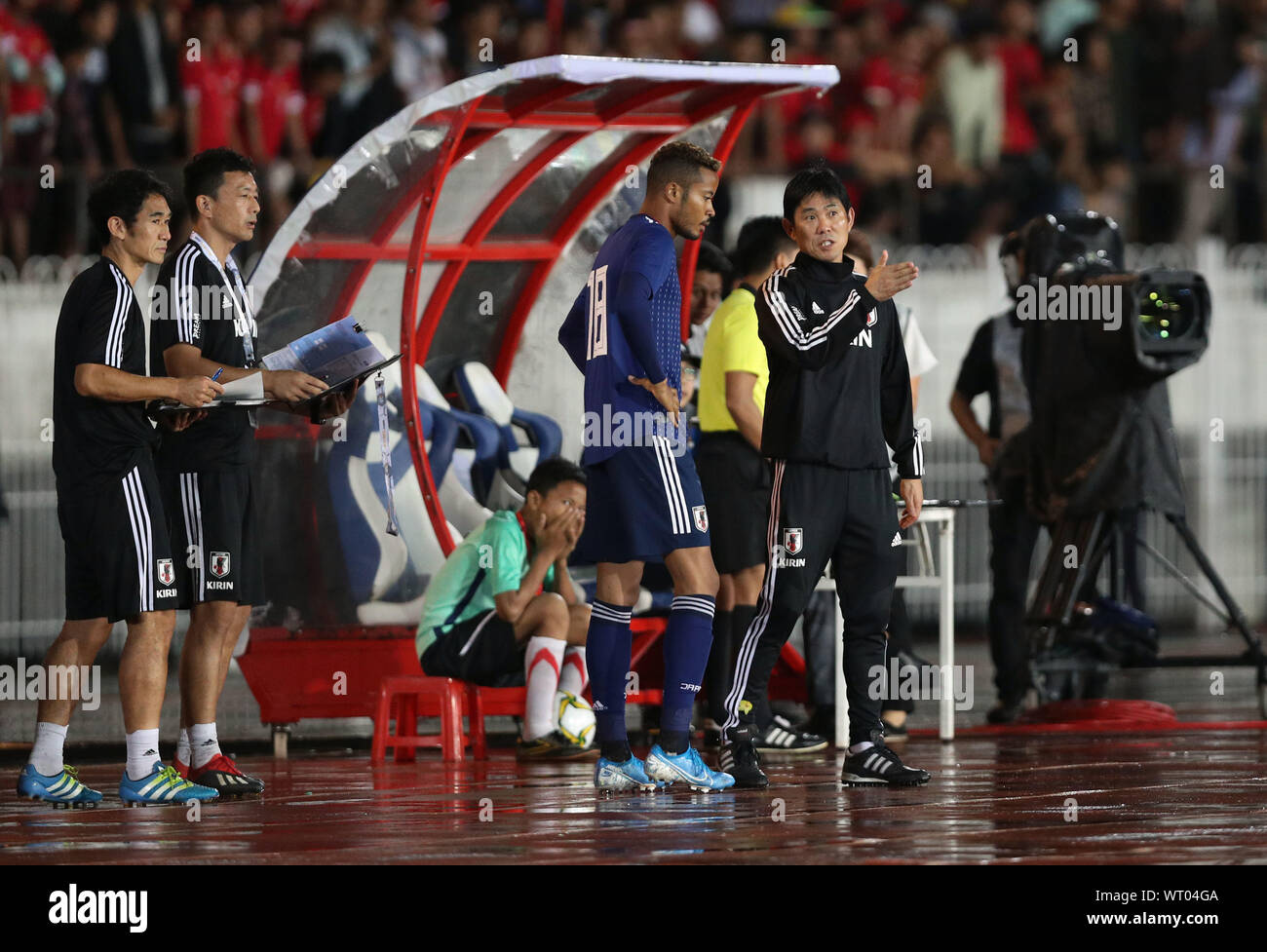 Hajime suzuki hi-res stock photography and images - Alamy