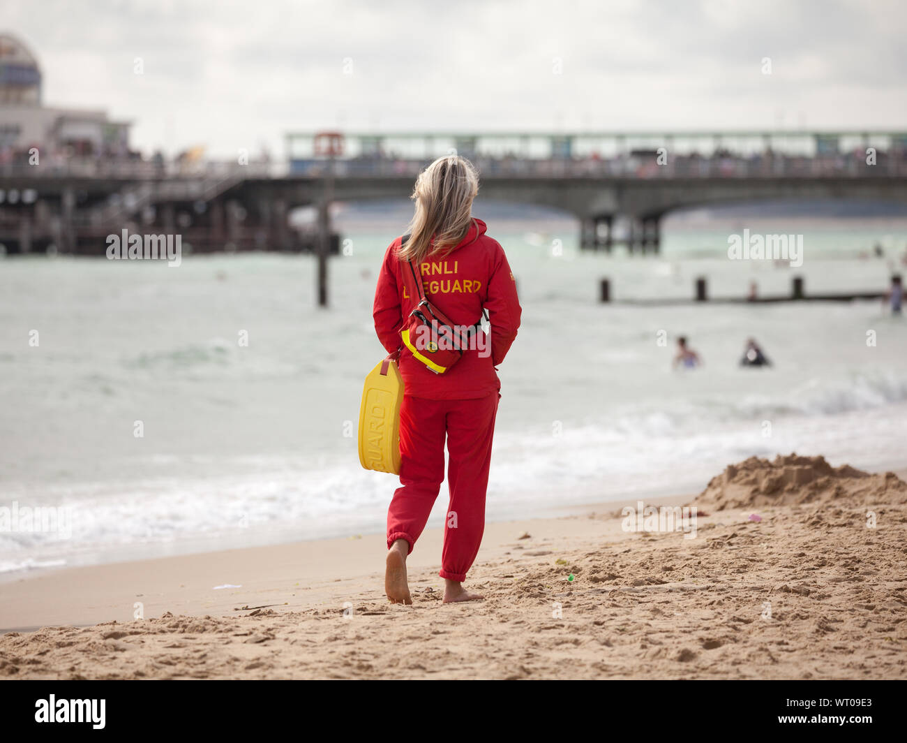Female lifeguards hi-res stock photography and images - Alamy