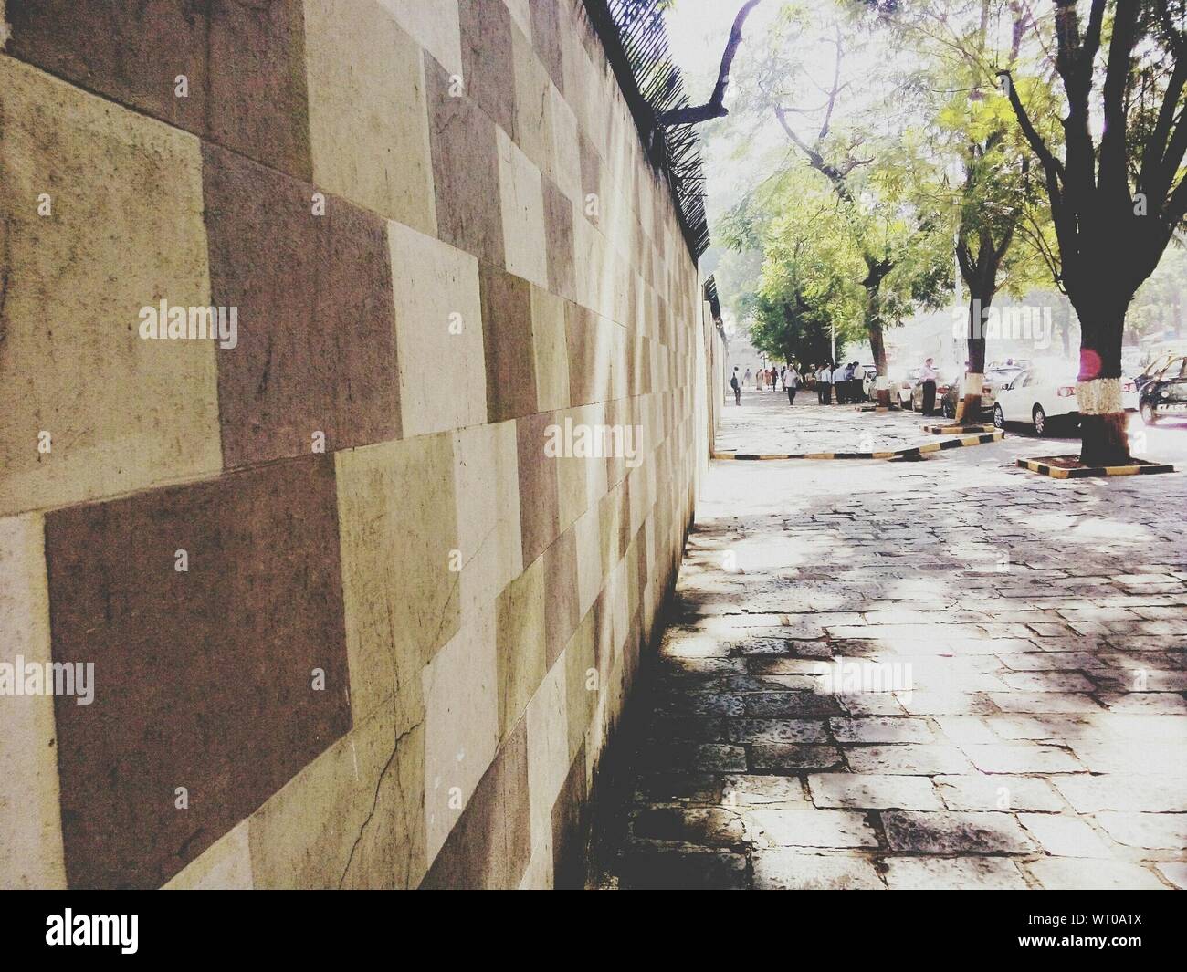 Street view sidewalk hi-res stock photography and images - Alamy