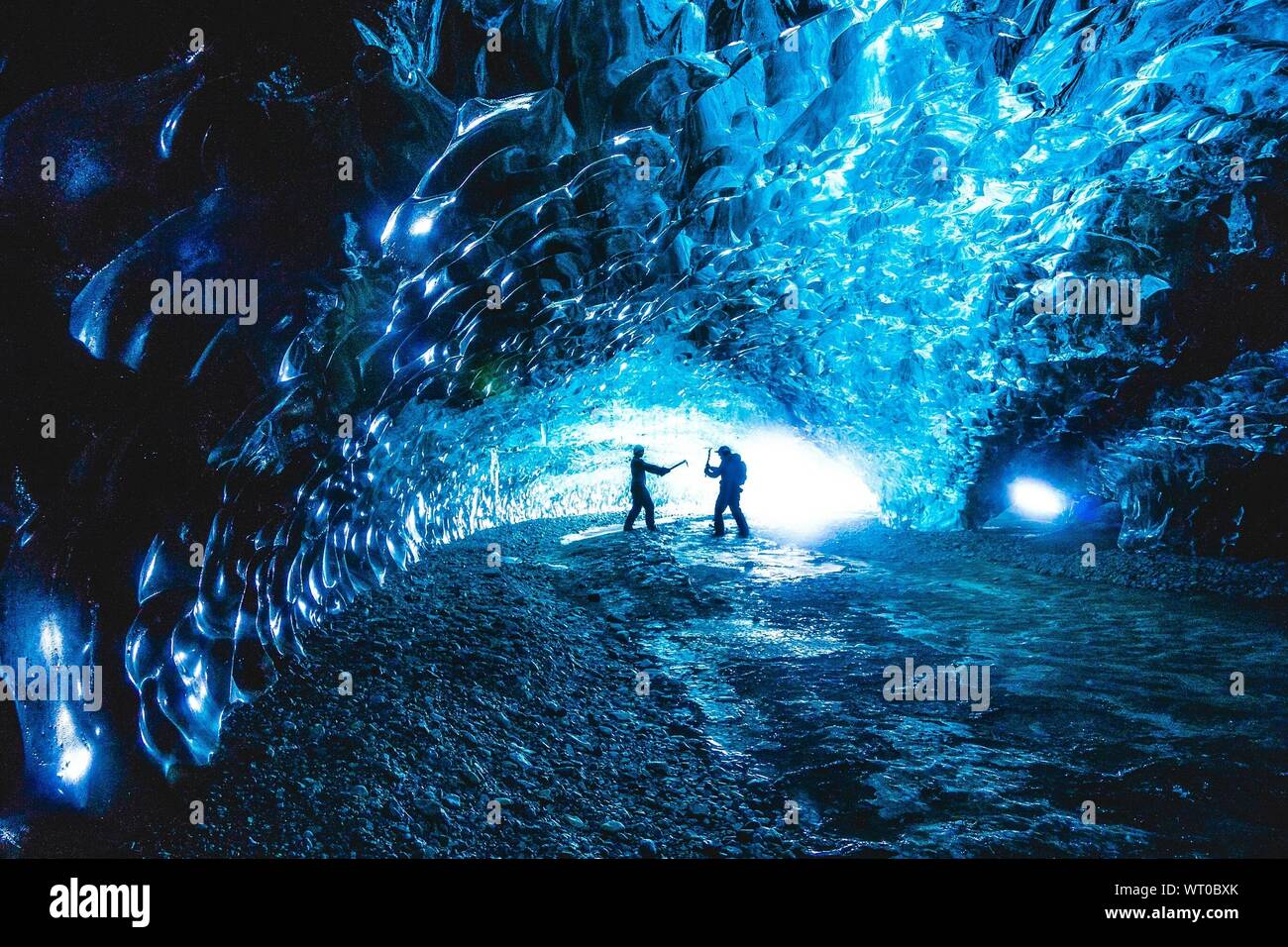 Inside ice hi-res stock photography and images - Alamy