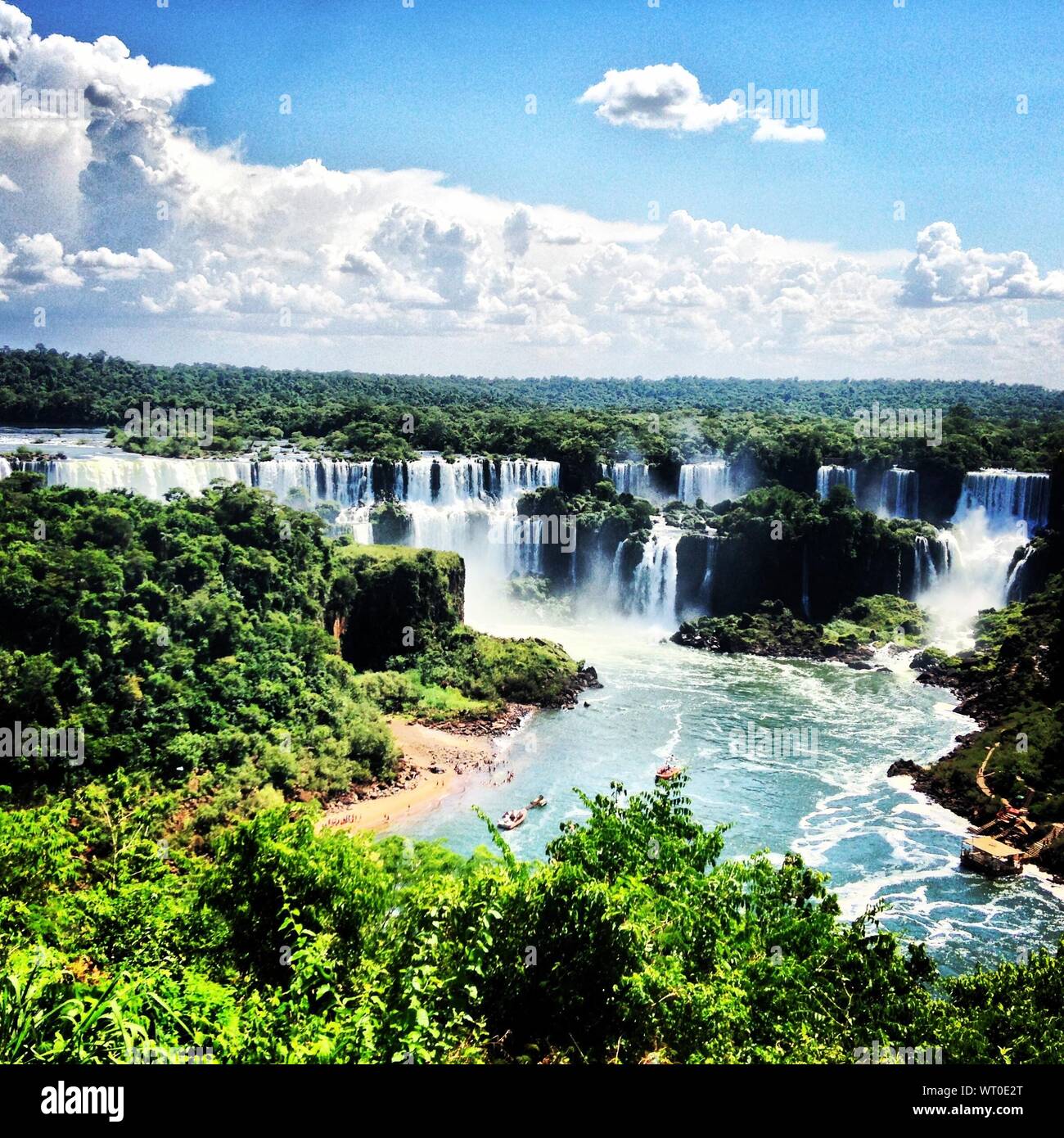 Cascade landscape hi-res stock photography and images - Alamy