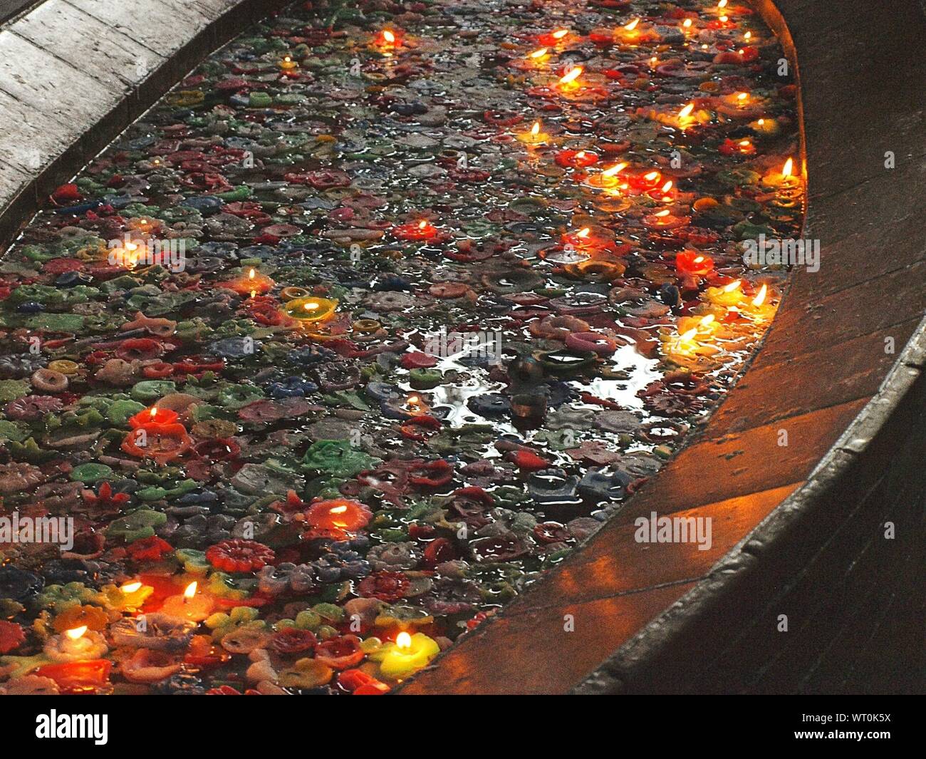 Floating fire hi-res stock photography and images - Alamy