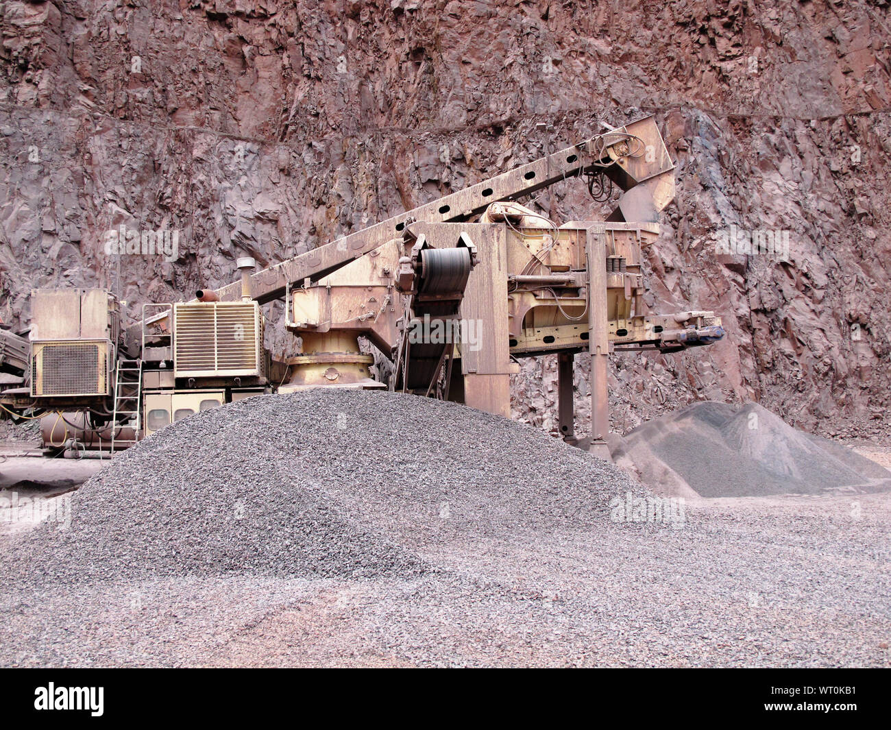 Open manufacturing hi-res stock photography and images - Alamy