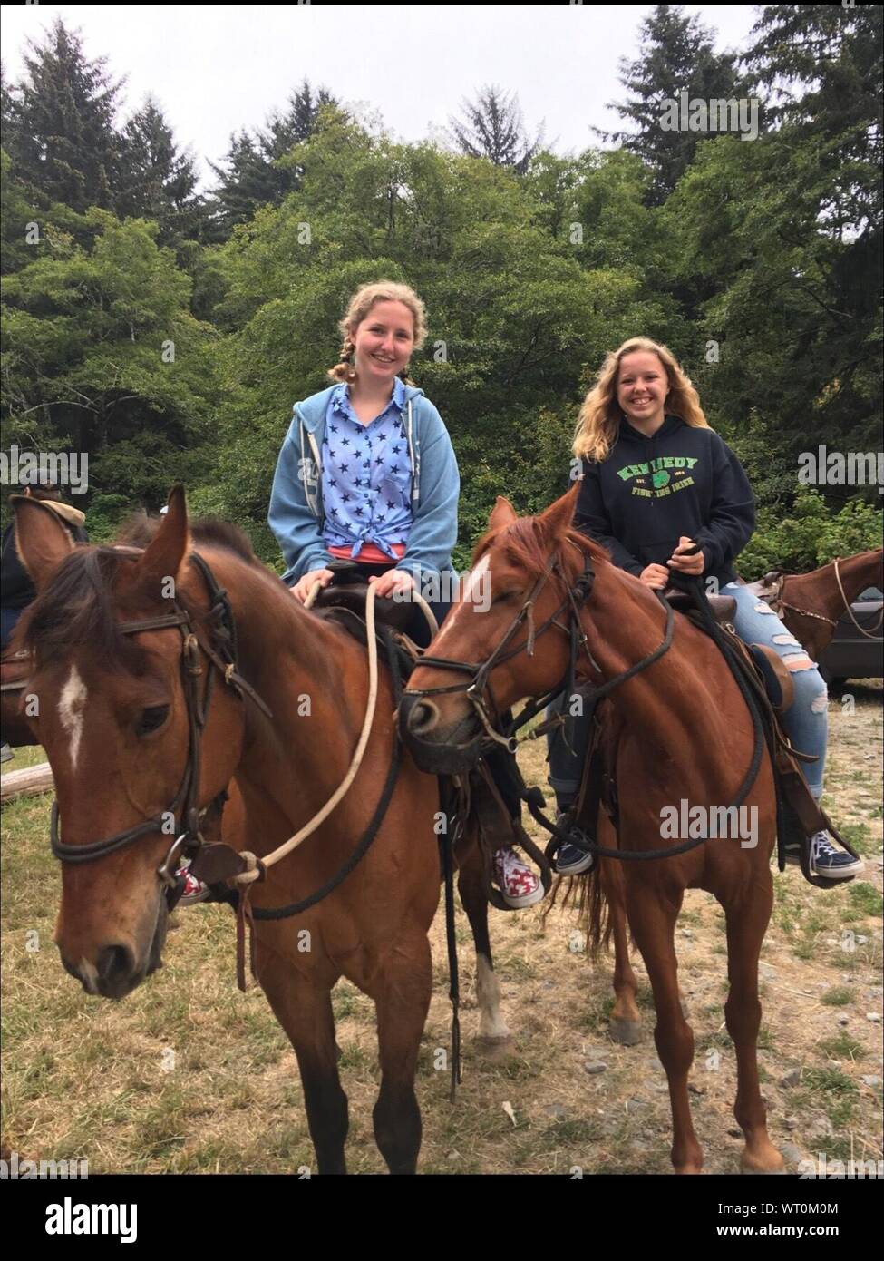 Full length portrait happy teenager hi-res stock photography and images ...