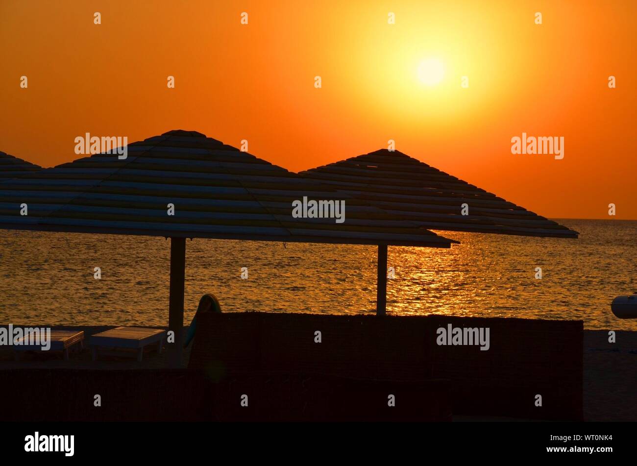 Wooden sea structures hi-res stock photography and images - Alamy