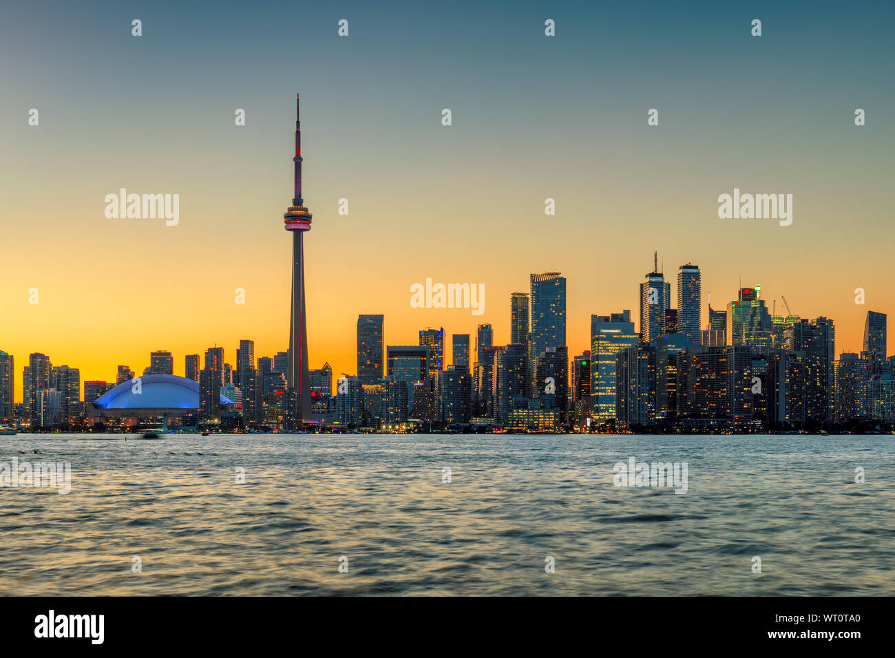 Toronto city skyline at sunset Stock Photo - Alamy