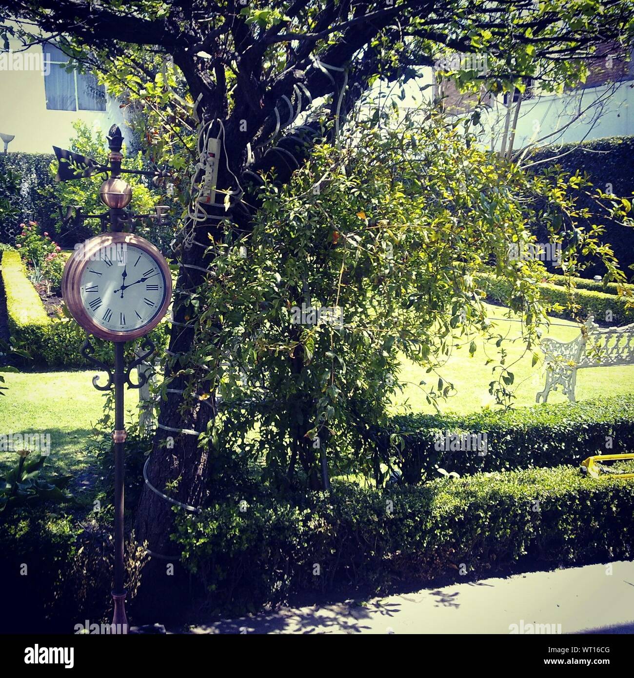 Sidewalk Clock High Resolution Stock Photography and Images - Alamy