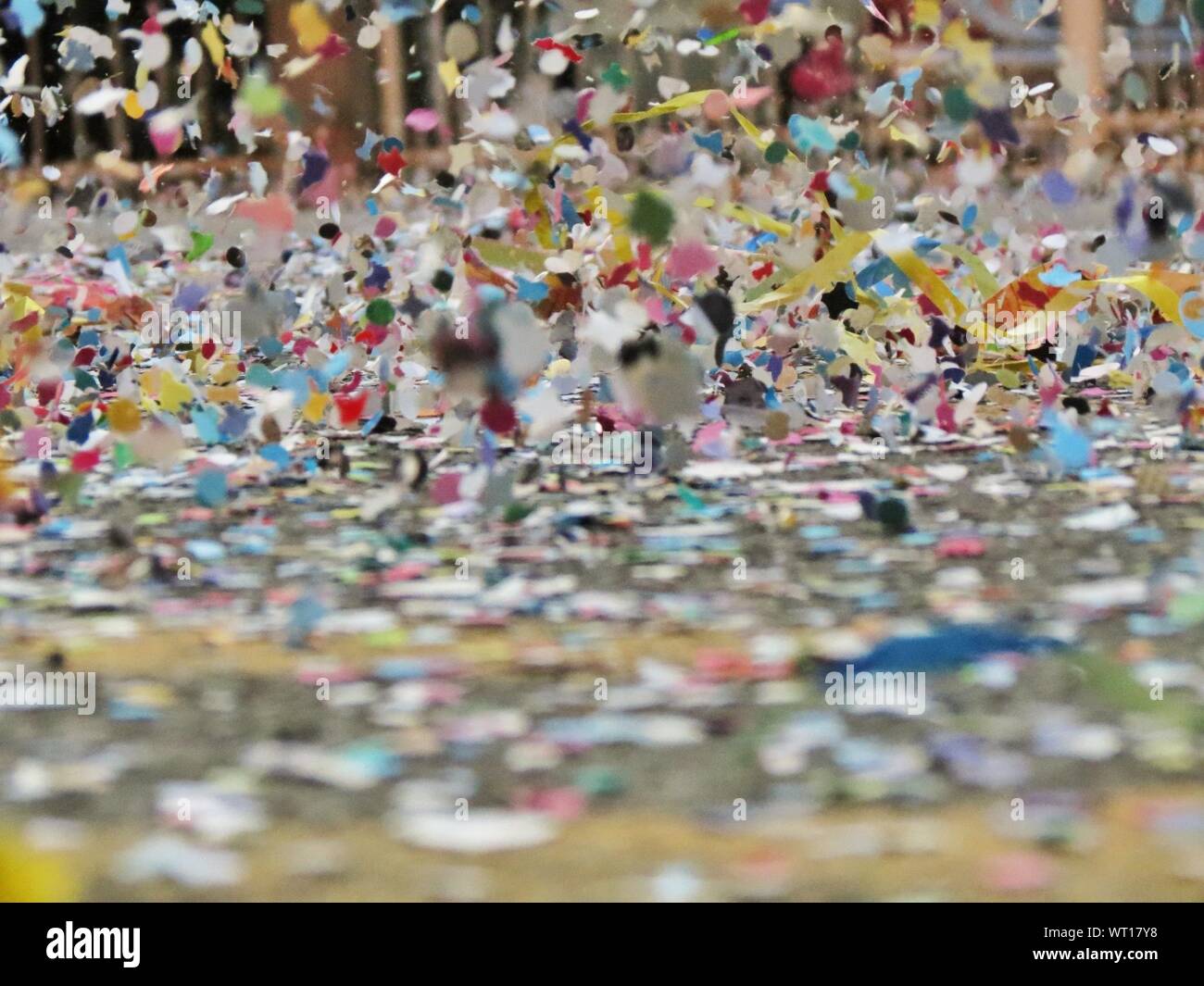 Confetti Falling High Resolution Stock Photography and Images - Alamy