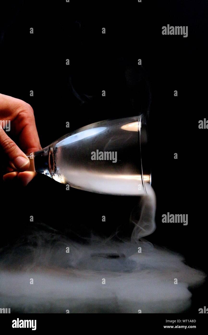 Pouring one out hi-res stock photography and images - Alamy