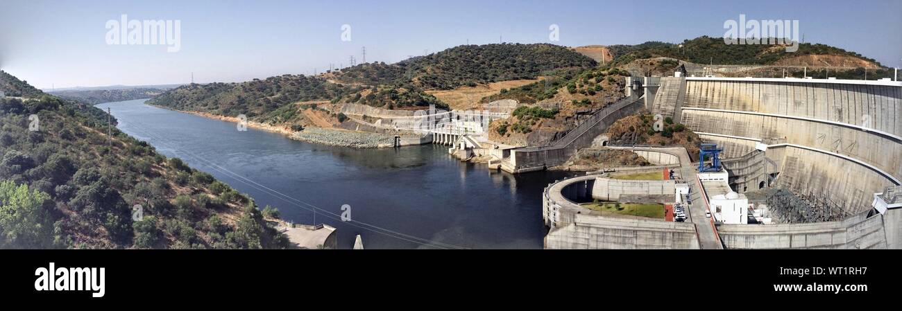 Alqueva reservoir hi-res stock photography and images - Alamy