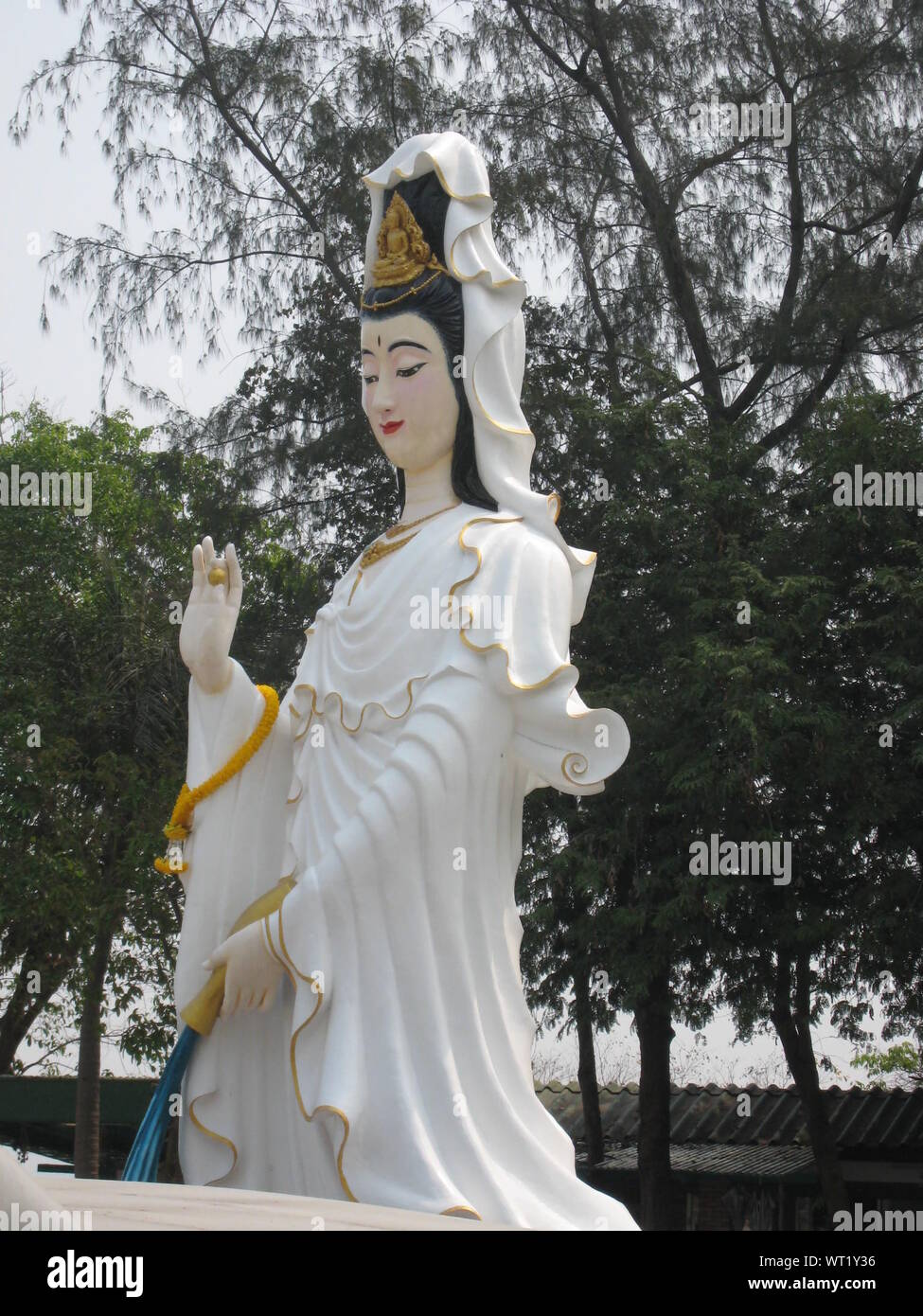 Female statue hi-res stock photography and images - Alamy