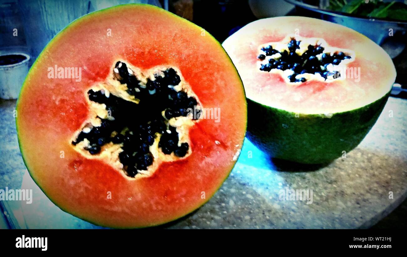 Papaya cross section hi-res stock photography and images - Alamy