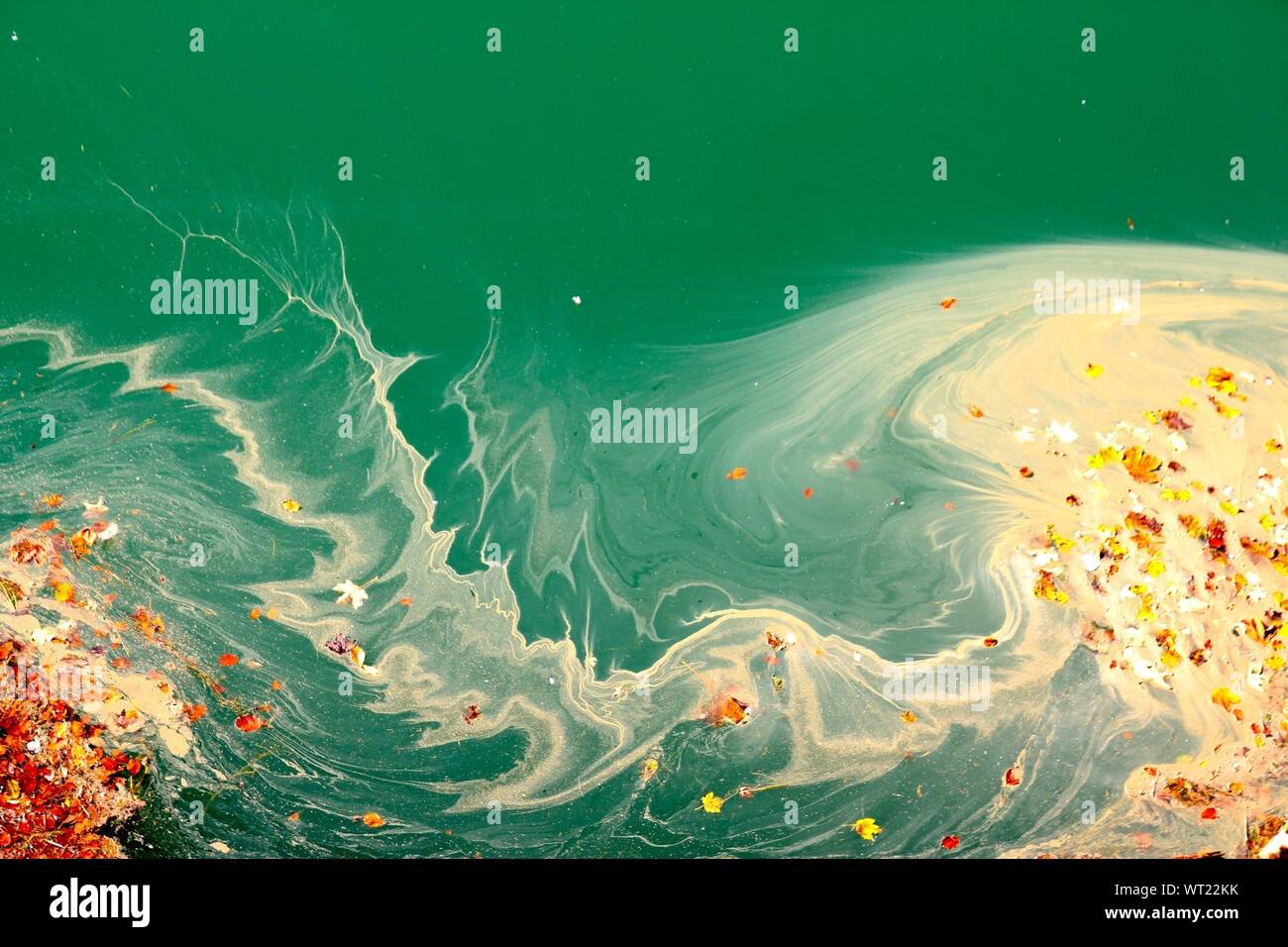 Messy sea hi-res stock photography and images - Alamy