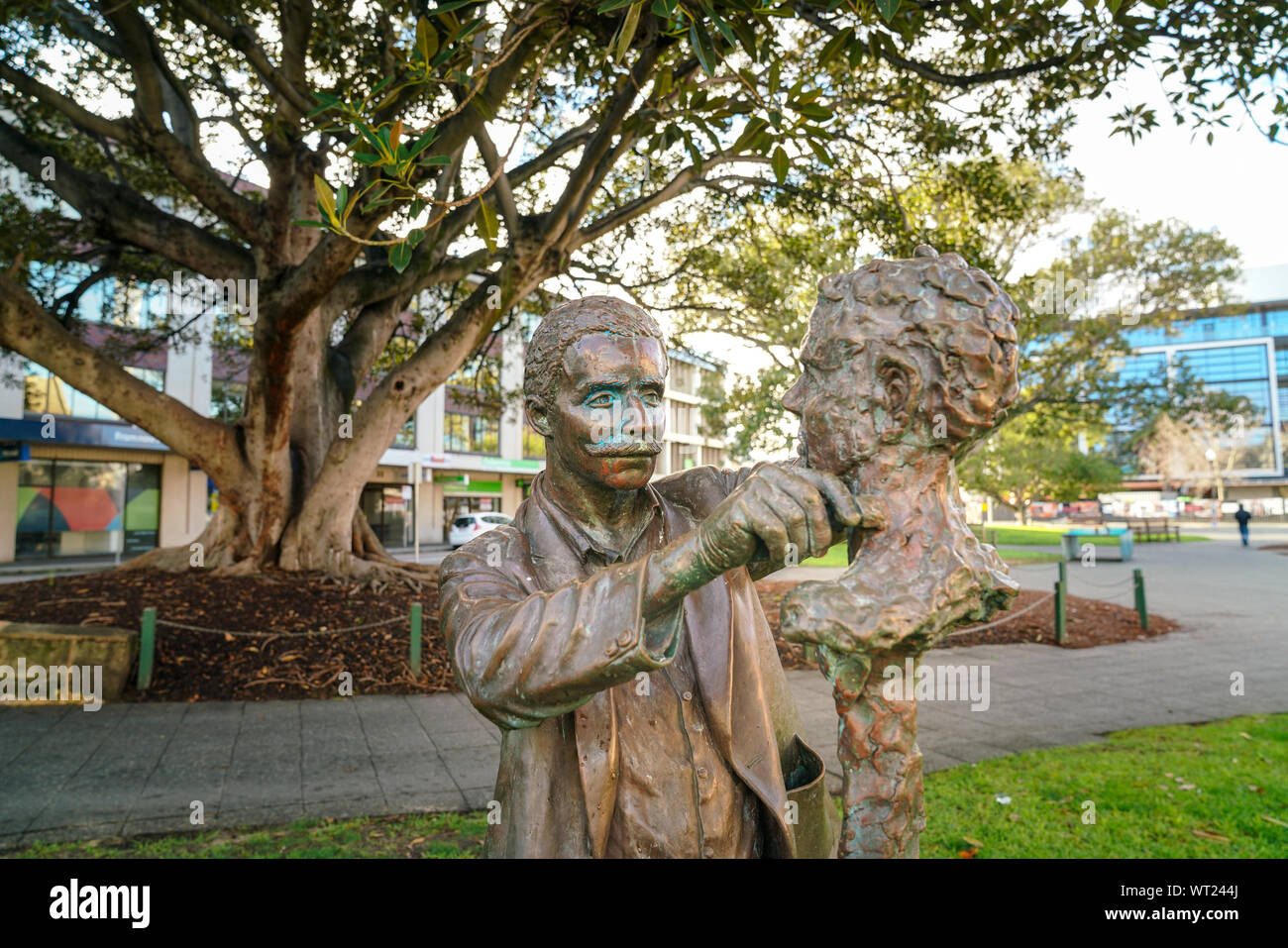 Fremantle western australia statue hi-res stock photography and images ...