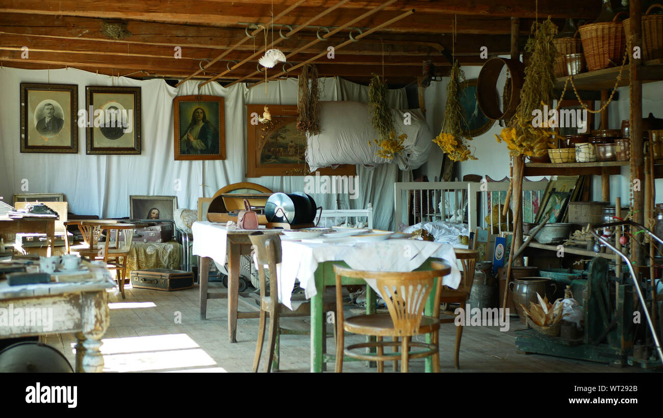 Peasant cottage interior hi-res stock photography and images - Alamy