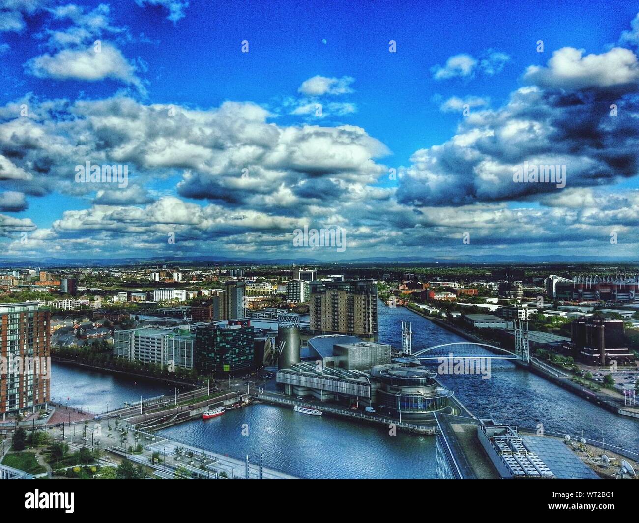 Aerial view of bridges hi-res stock photography and images - Alamy