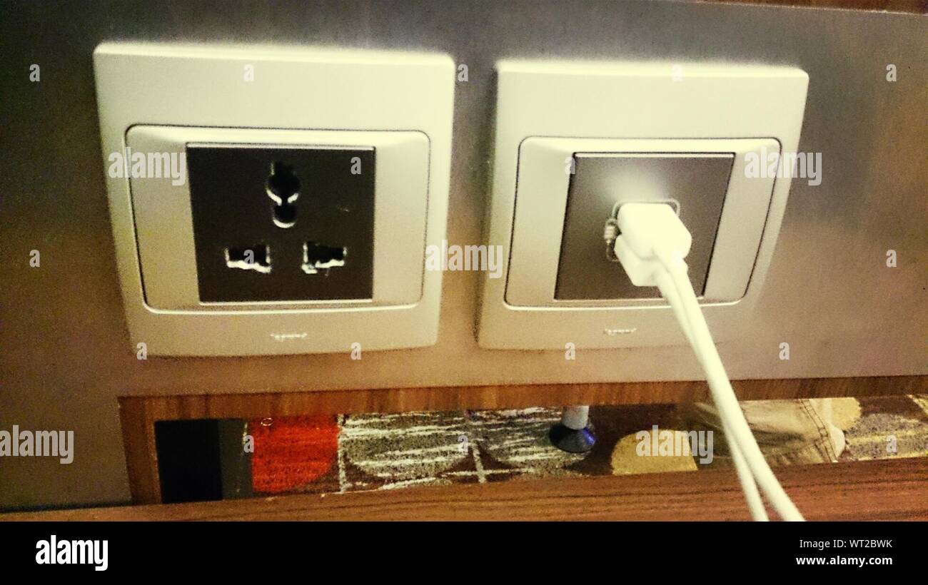 Wall sockets hi-res stock photography and images - Alamy