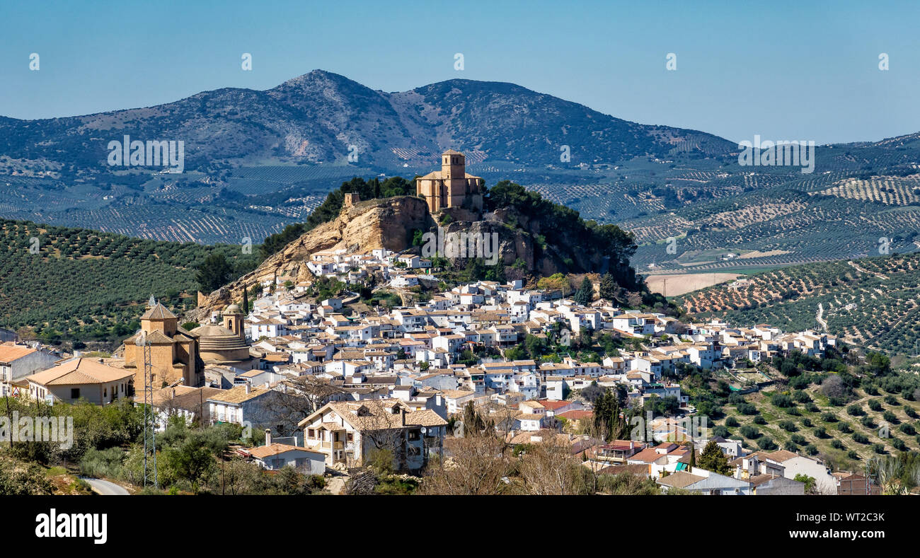 The spectacular Spanish town of Montefrio with its whitewashed houses ...