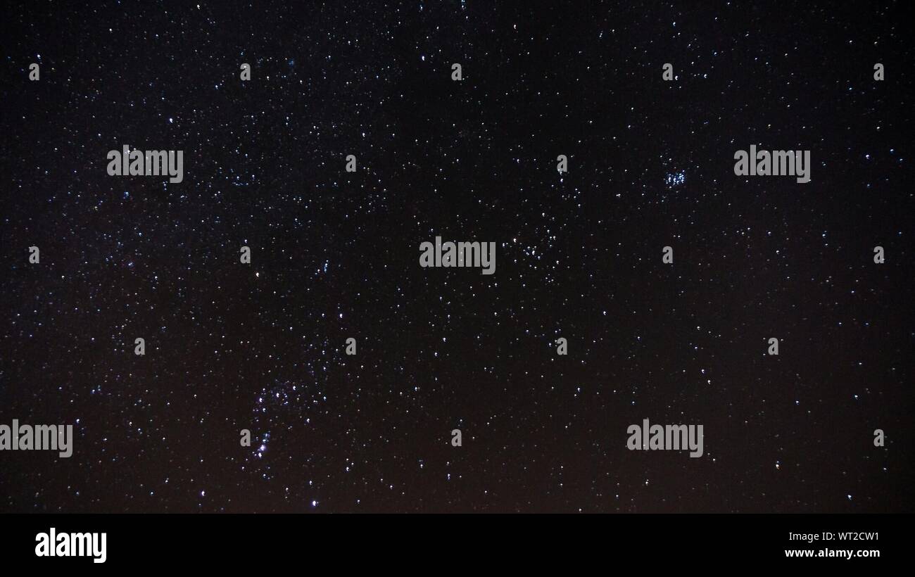 Star field hi-res stock photography and images - Alamy