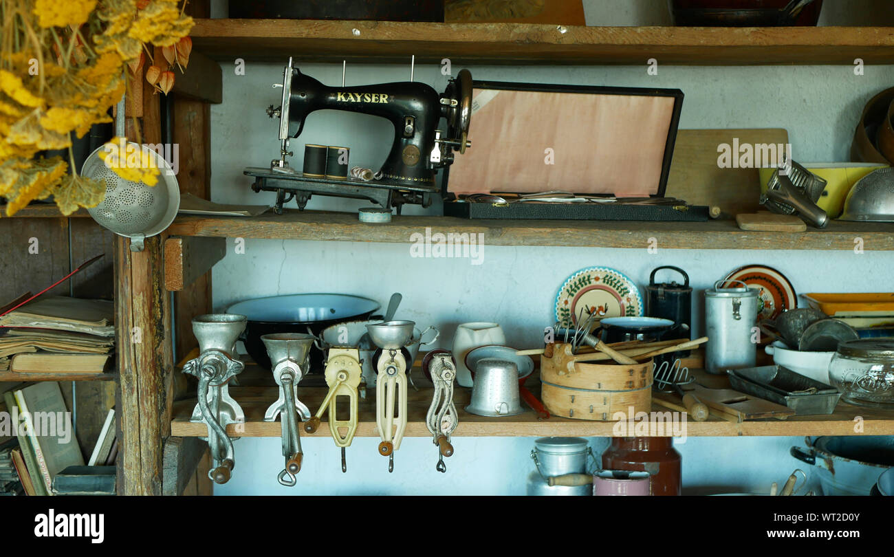 Peasant cottage interior hi-res stock photography and images - Alamy