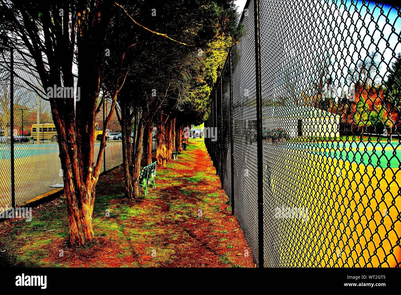 Fence rows hi-res stock photography and images - Alamy