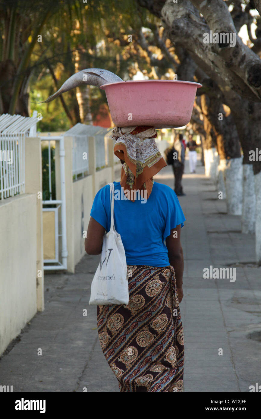 Bucket on the head hi-res stock photography and images - Alamy