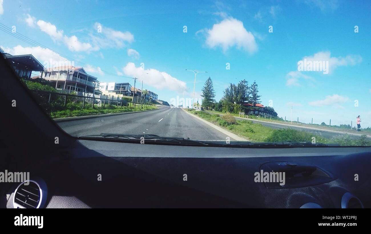 Car windscreen hi-res stock photography and images - Alamy