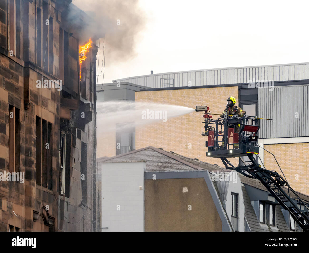 Fire engine scotland hi-res stock photography and images - Alamy