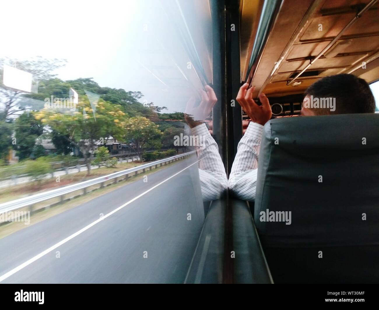 Adults traveling hi-res stock photography and images - Alamy