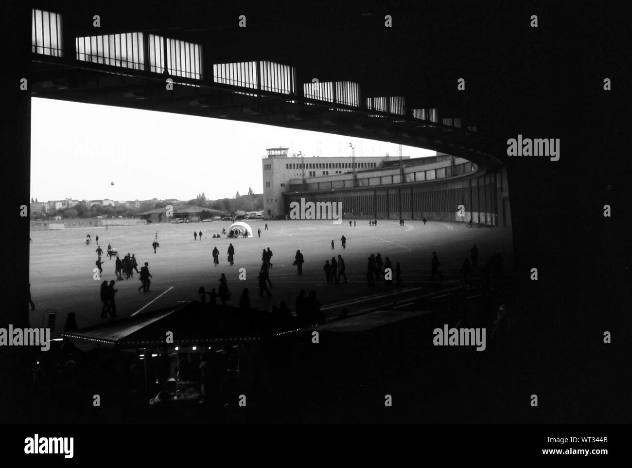 Open ground hi-res stock photography and images - Alamy