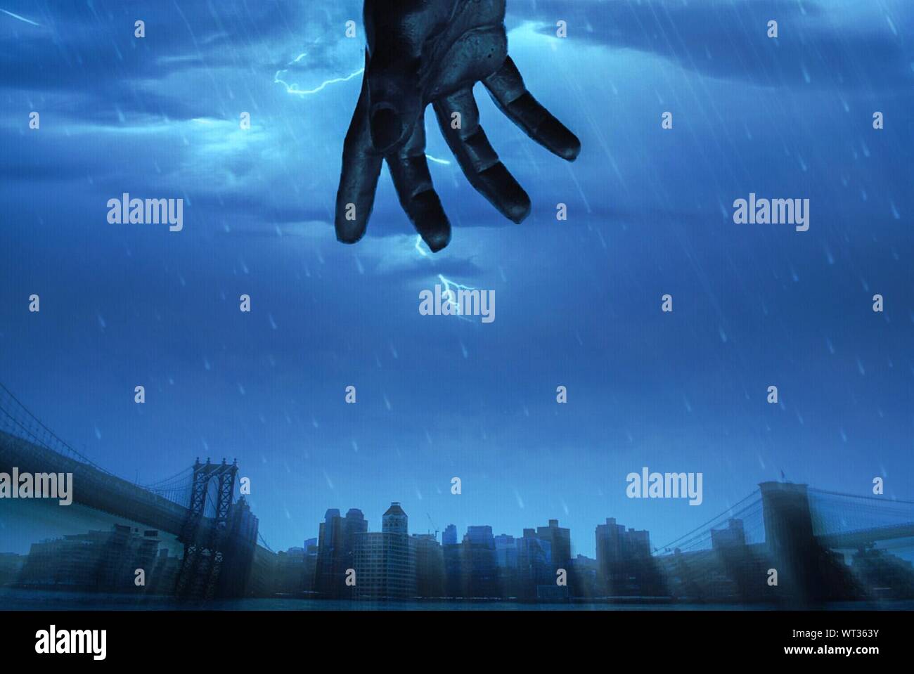 One lightning strike hi-res stock photography and images - Alamy