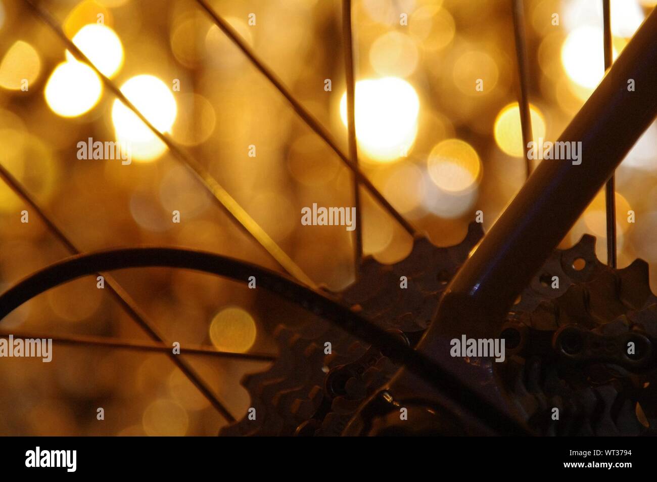 Spoke gears hi-res stock photography and images - Alamy