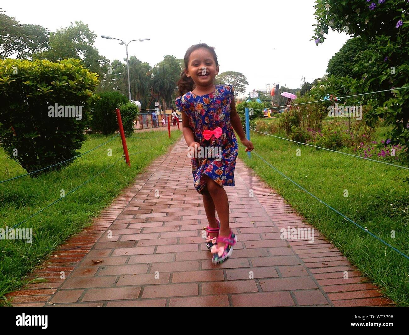 Indian pavement hi-res stock photography and images - Alamy