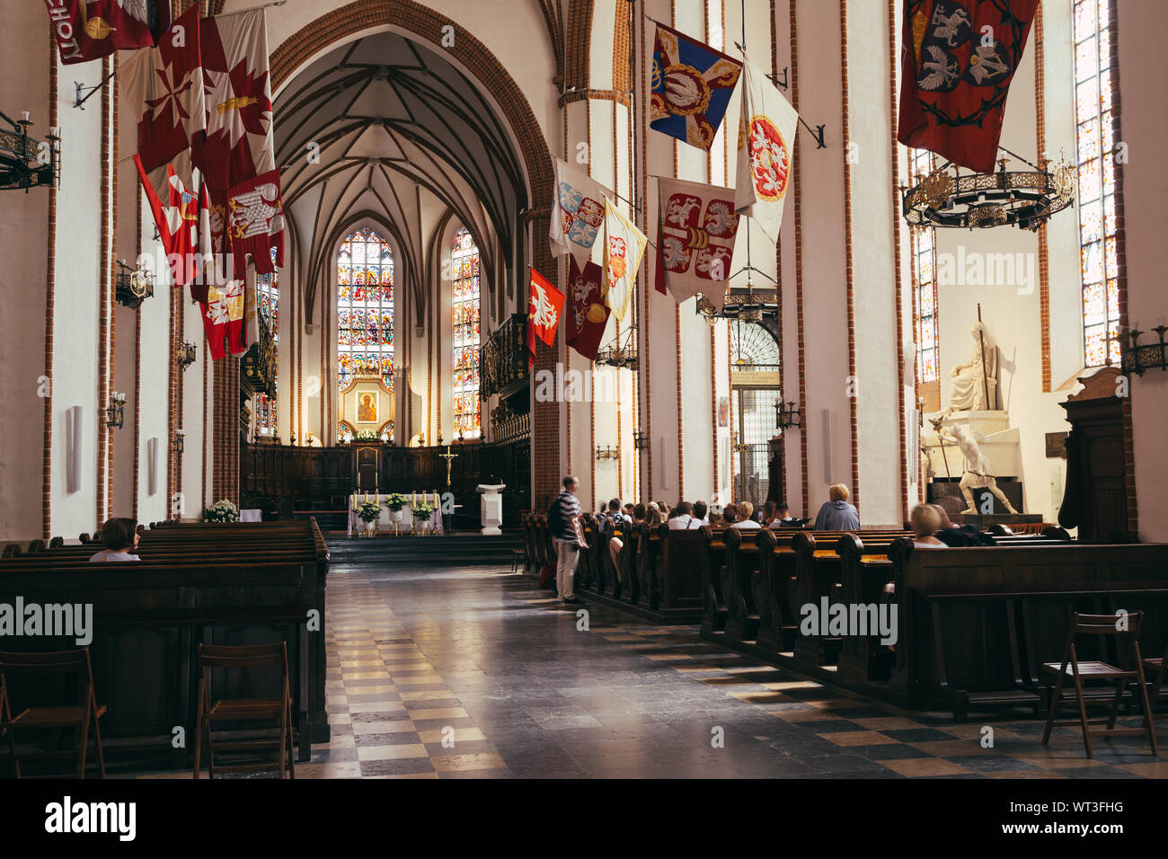 Warsaw, Poland - June 14, 2019 : Warsaw cathedral Archcathedral ...